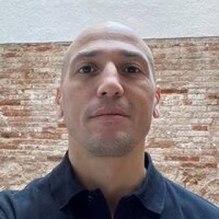 Albert Lu López | Clínic Barcelona