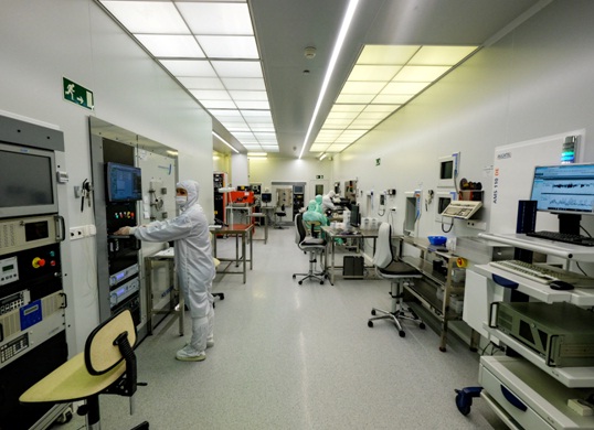 INBRAIN Neuroelectronics signs an agreement to develop neurotechnology ...