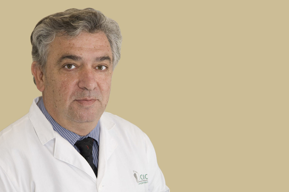 Dr. Rafael Molina granted the Scientific Committee Award from the ...