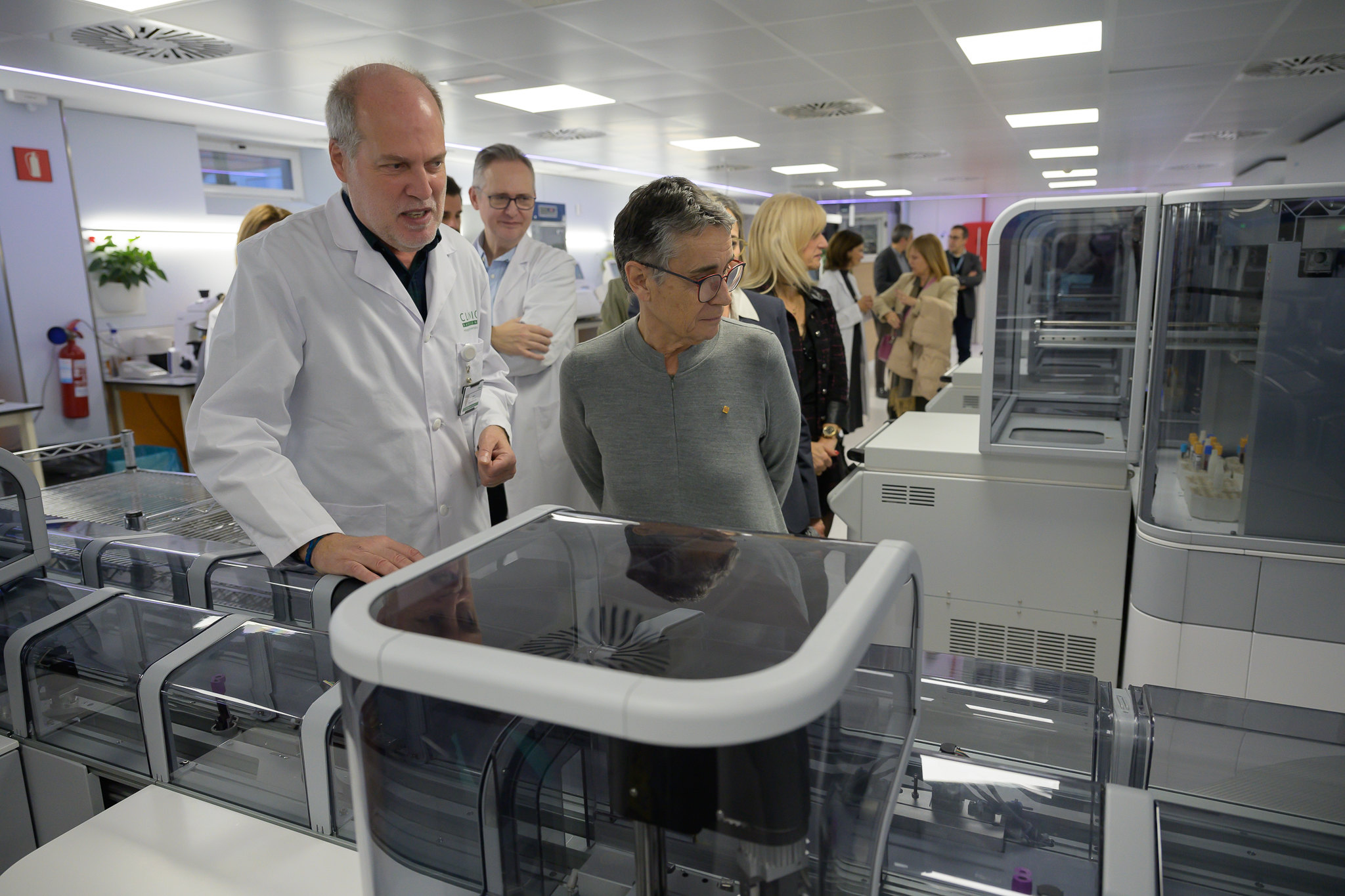 Minister Pané visits the Clínic to find out about its most strategic ...